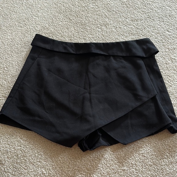 Forever 21 | Shorts | Forever 2 Origami Shorts L | Poshmark